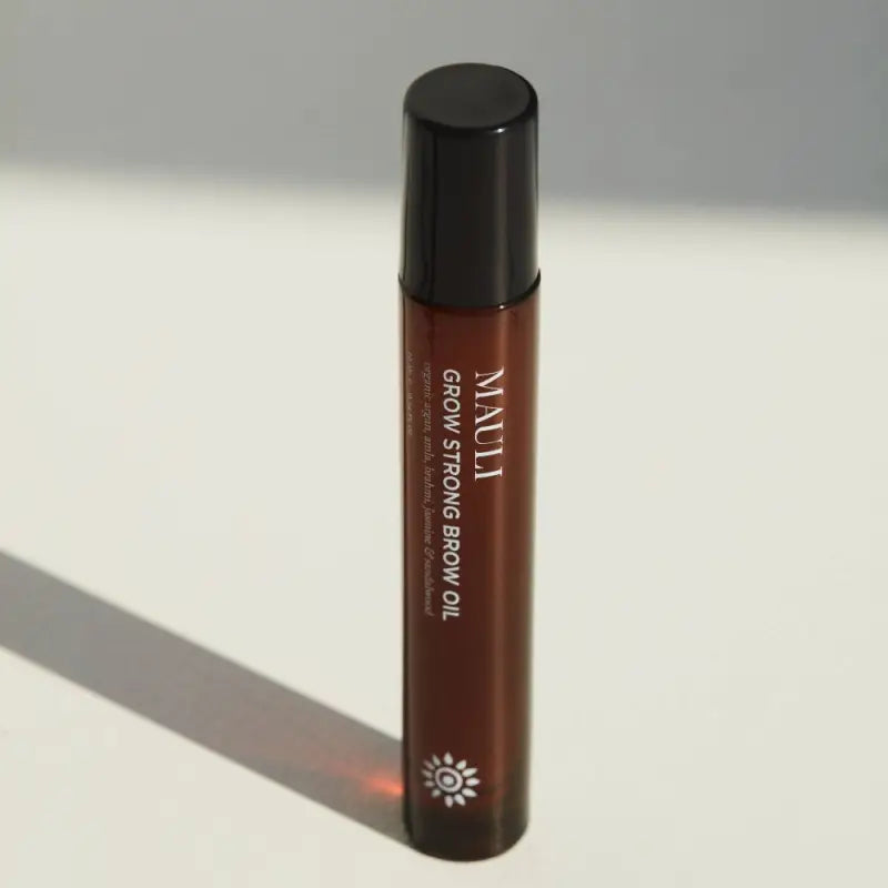 Buy Mauli Rituals Grow Strong Brow Oil 10ml online | Alyaka UK